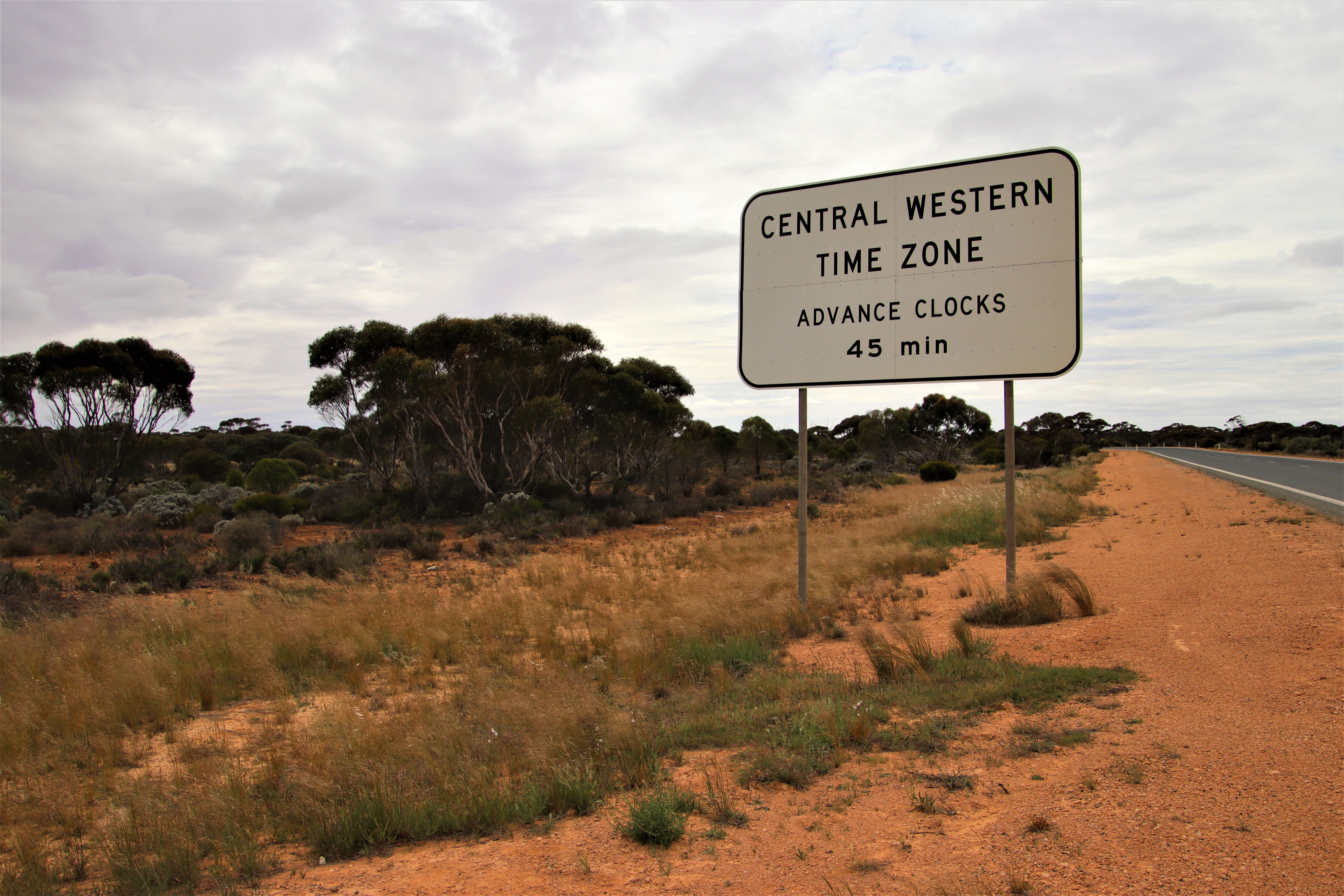 South Australia Part 1 of 4 – Crossing the Nullarbor. – Quolling Around
